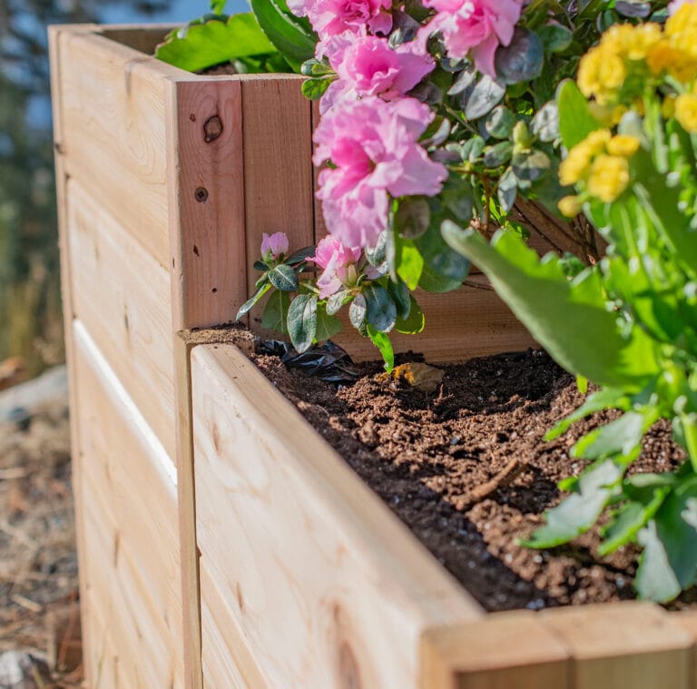 5.5×2 L-Shaped Tiered Raised Garden Bed | Western Red Cedar